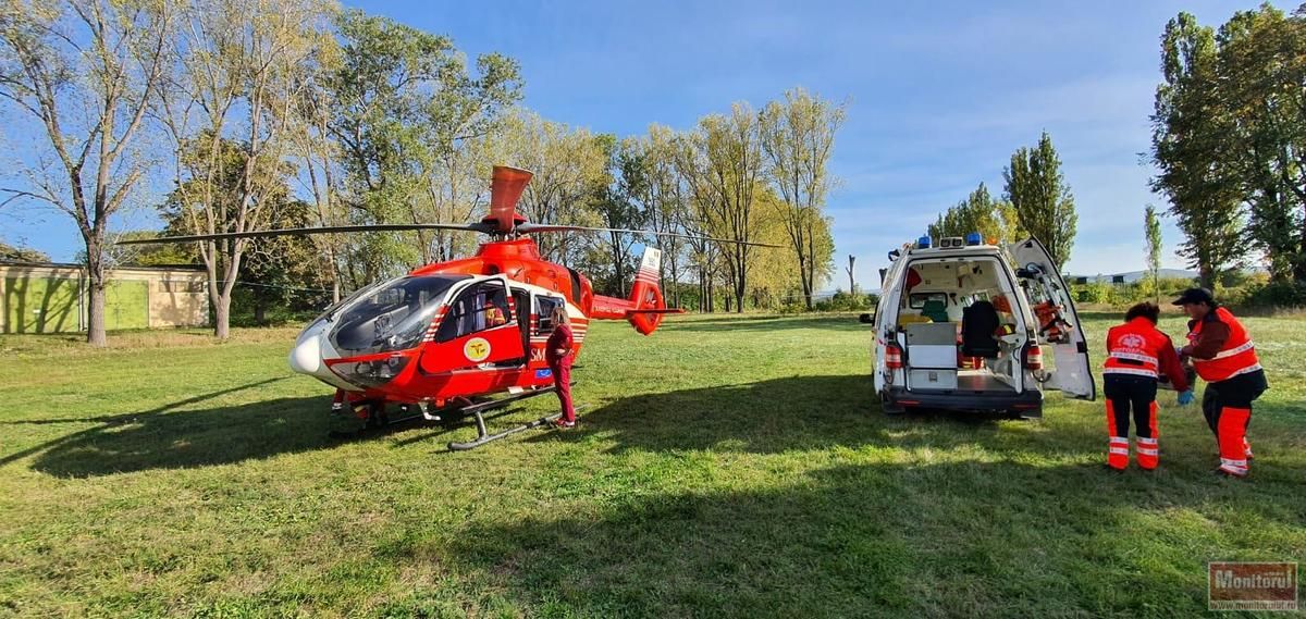 Elicopterul SMURD chemat pe cod galben de vânt pentru o femeie de 74 de ...